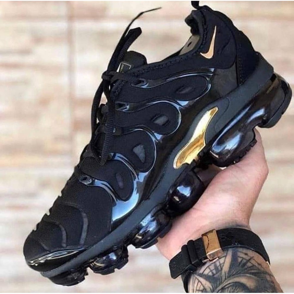 Tenis Nike Air VaporMax Plus Masculino Preto Vapor Max Corrida | Shopee ...