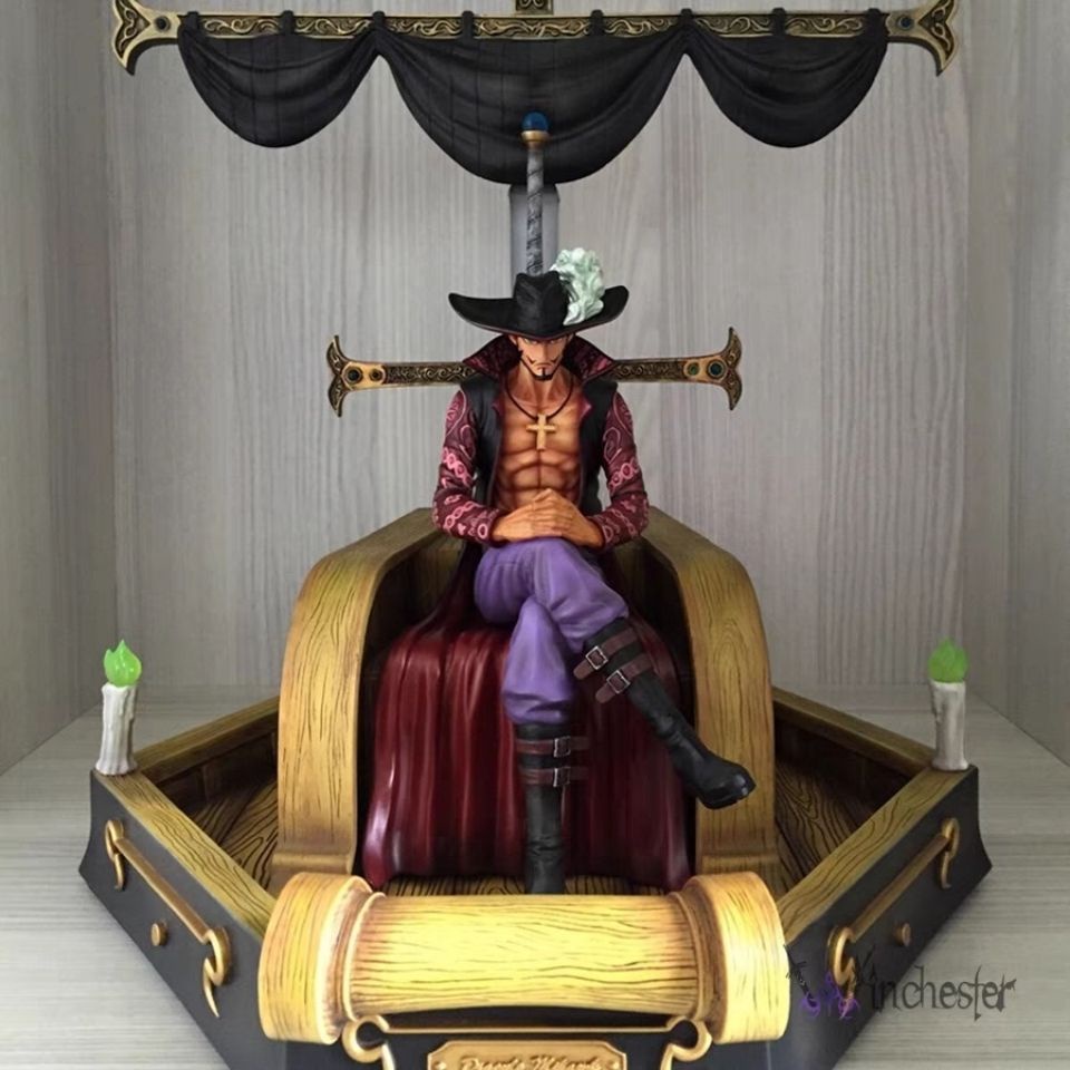 One Piece Oka Shichibukai Dracule Mihawk with Boat GK Figure | Shopee ...