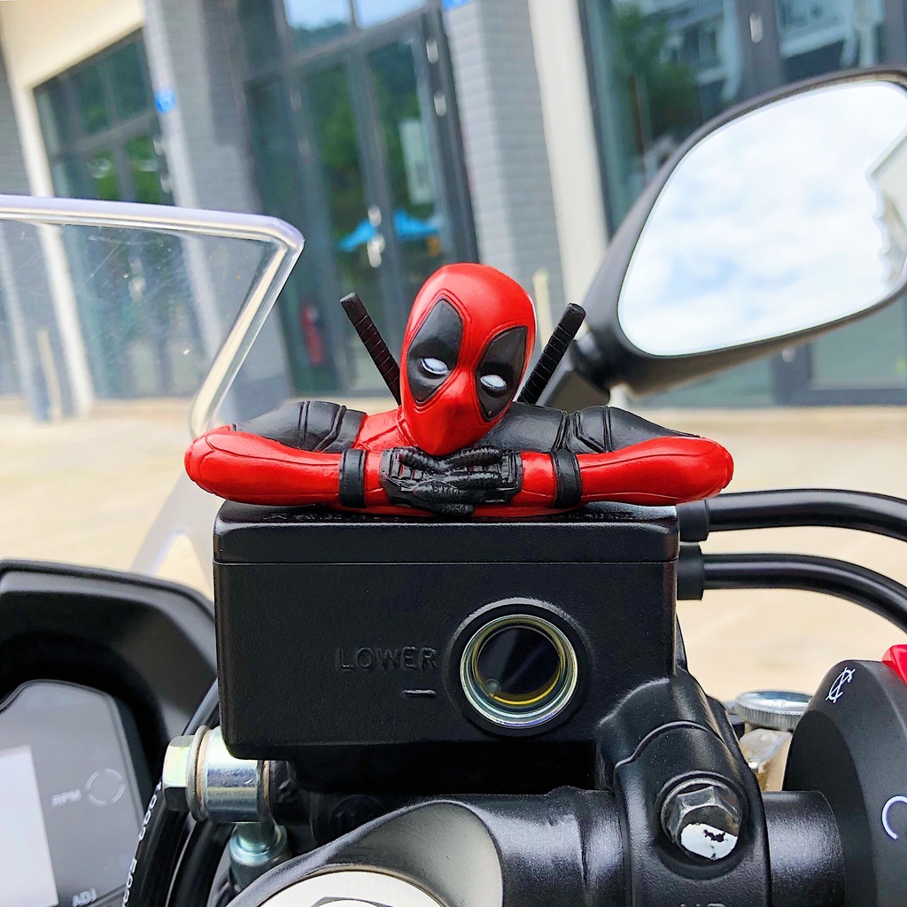 boneco Deadpool Marvel X-Men Deadpool 2 Action Figure Sentado Deitado ...