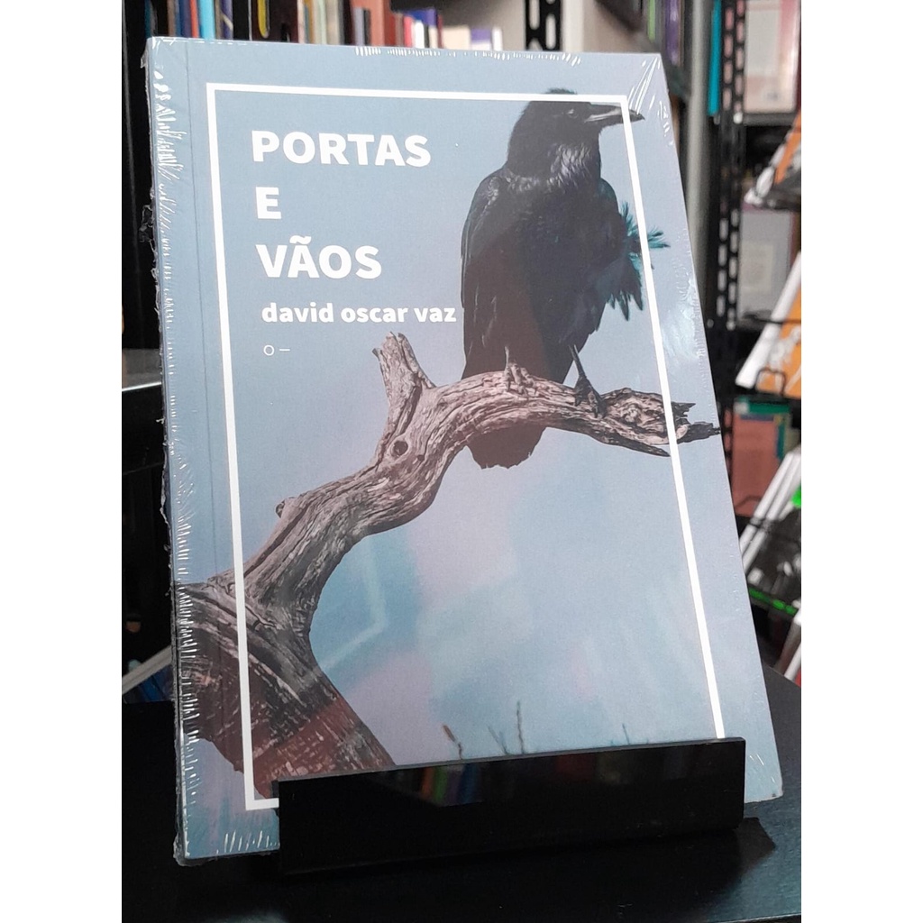 Portas e Vãos - Contos de David Oscar Vaz | Shopee Brasil