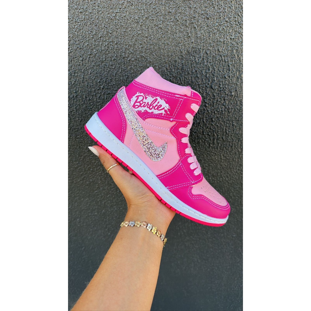 Tenis bota jordan barbie modelo mega conrfort meninas!!! | Shopee Brasil
