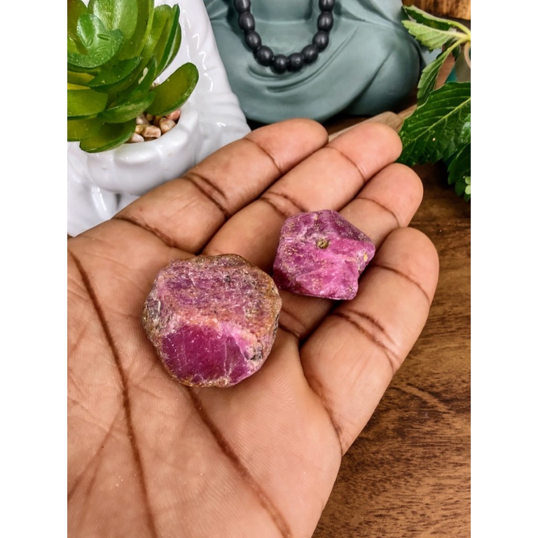 Pedra Rubi Bruto - 100g | Shopee Brasil