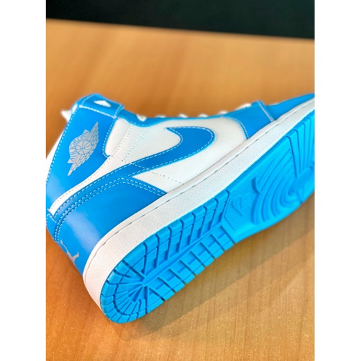 Tenis Air Jordan 1 Cano alto Botinha Azul Bebe Branco Feminino ...