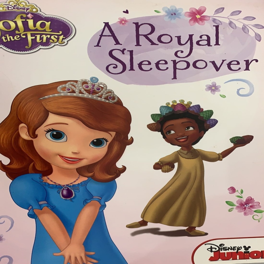 SOFIA THE FIRST: A ROYAL SLEEPOVER autor NC | Shopee Brasil