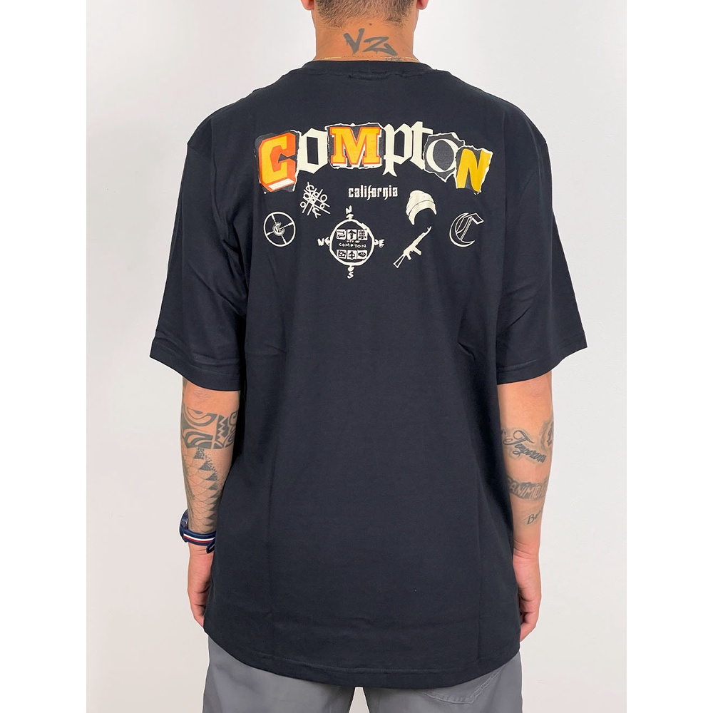 Camiseta Compton Magazine letters Variations - Preta | Shopee Brasil
