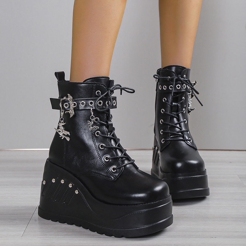 Botas de base de Demonia 2023 Novo estilo escuro gótico rebite botas de ...