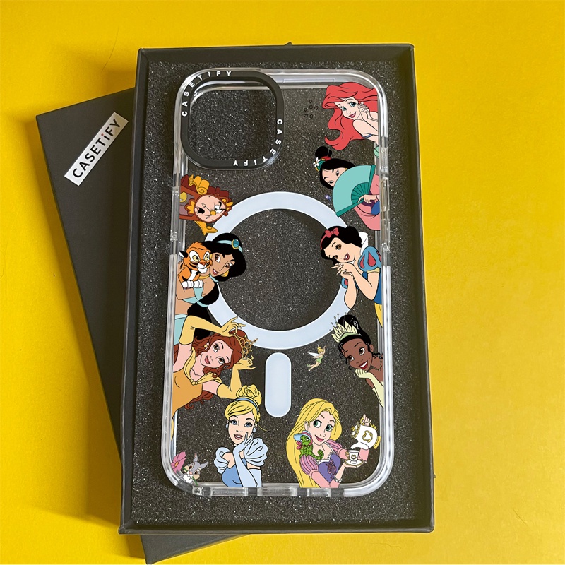 CASETiFY X Disney Princess Sucção Magnética Black & White Edge Clear ...