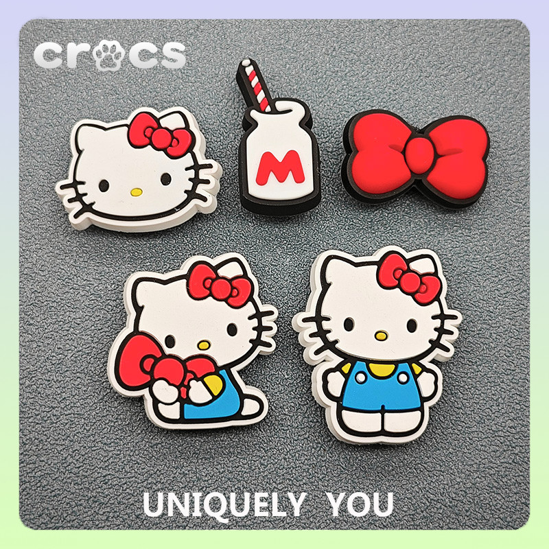 jibbitz crocs hello kitty Diy acessórios jibitz Shoe Accessories ...