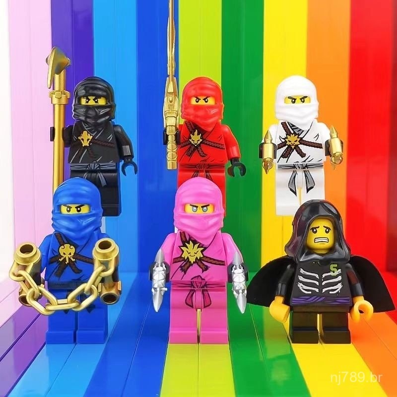 A primeira geração do Phantom Ninja Fan Zan Little Lloyd Element Master ...