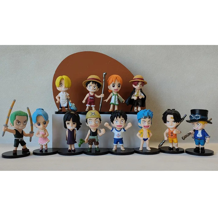 Mini Figuras de Ação - One Piece - Mugiwaras - Luffy - Zoro - Robin ...