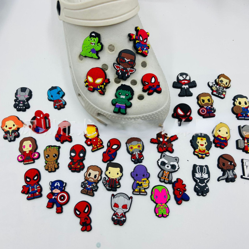 Desenho Animado Homem De Ferro Marvel Jibbitz Crocs Batman Super-Jibitz ...