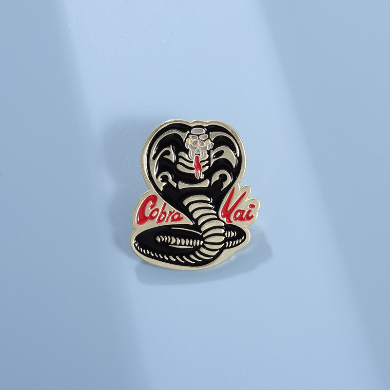 Retro Cobra Esmalte Pin Broches Cartoon Metal Viper Broche De TV Pins ...