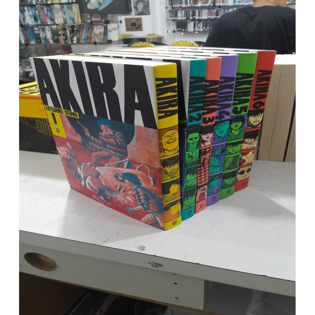 Akira 6 Volumes Completo autor Katsuhiro Otomo | Shopee Brasil