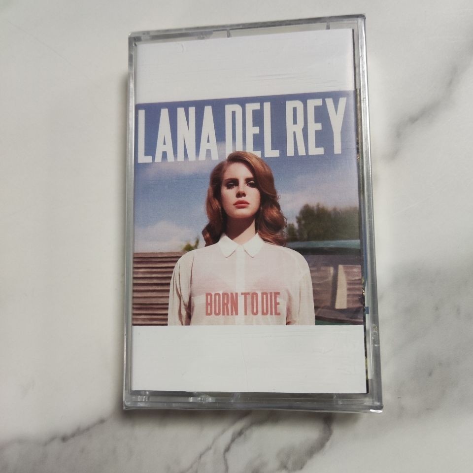 Lana Del Rey Nascido Para Die Target Cassette Tape + Livro Lírico ...