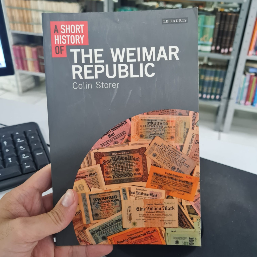 A short story of The weimar Republic autor Colin Storer | Shopee Brasil