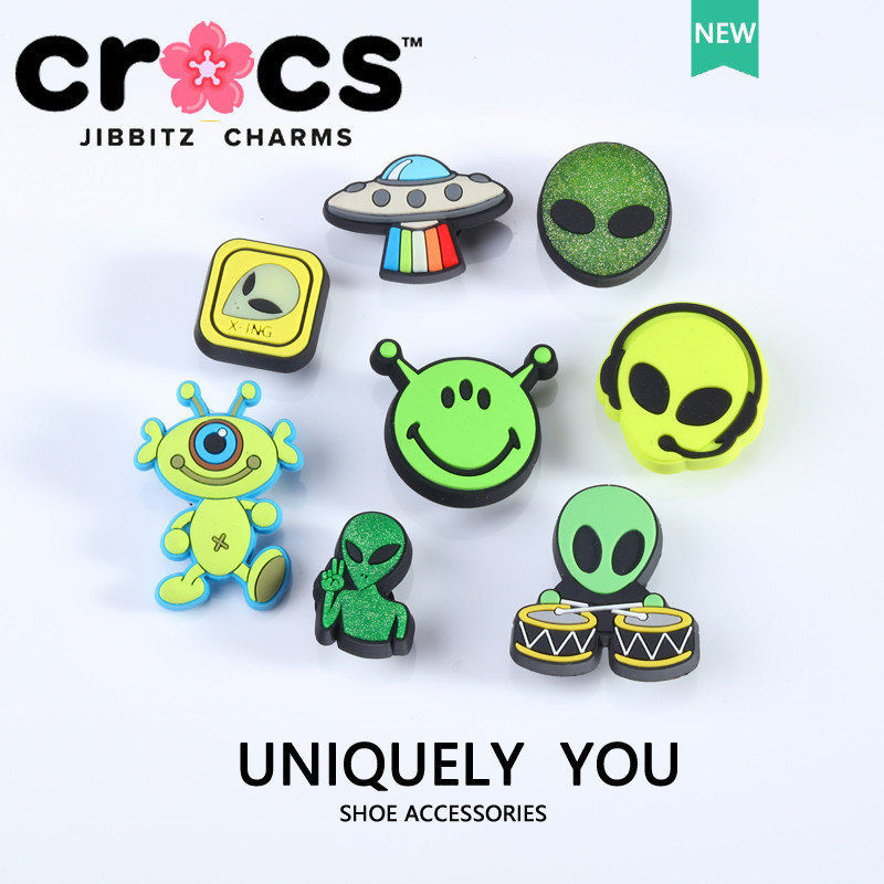 Jibbitz crocs Sapato alienígena Fivela OVNI Cartoon Sapatos bonitos ...