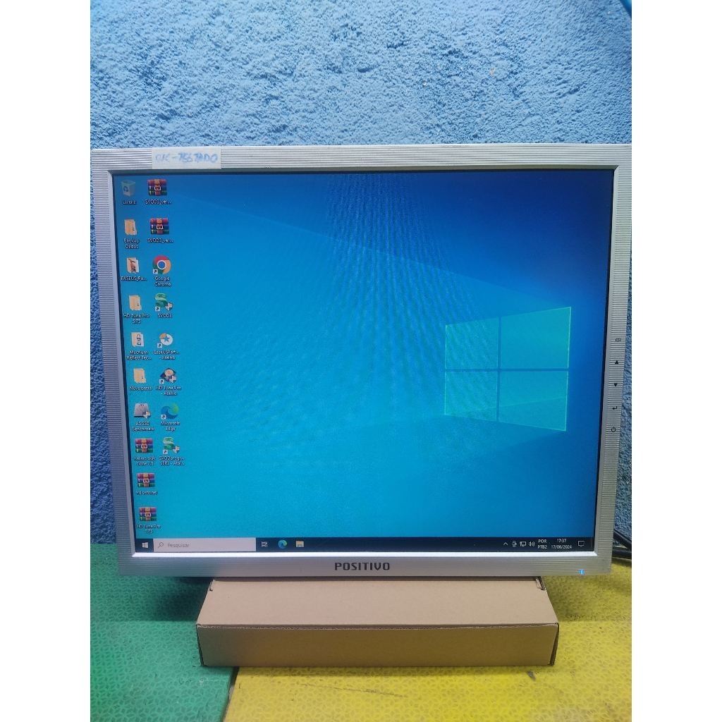 Monitor 17 polegadas LG Flatron / Positivo usado barato | Shopee Brasil