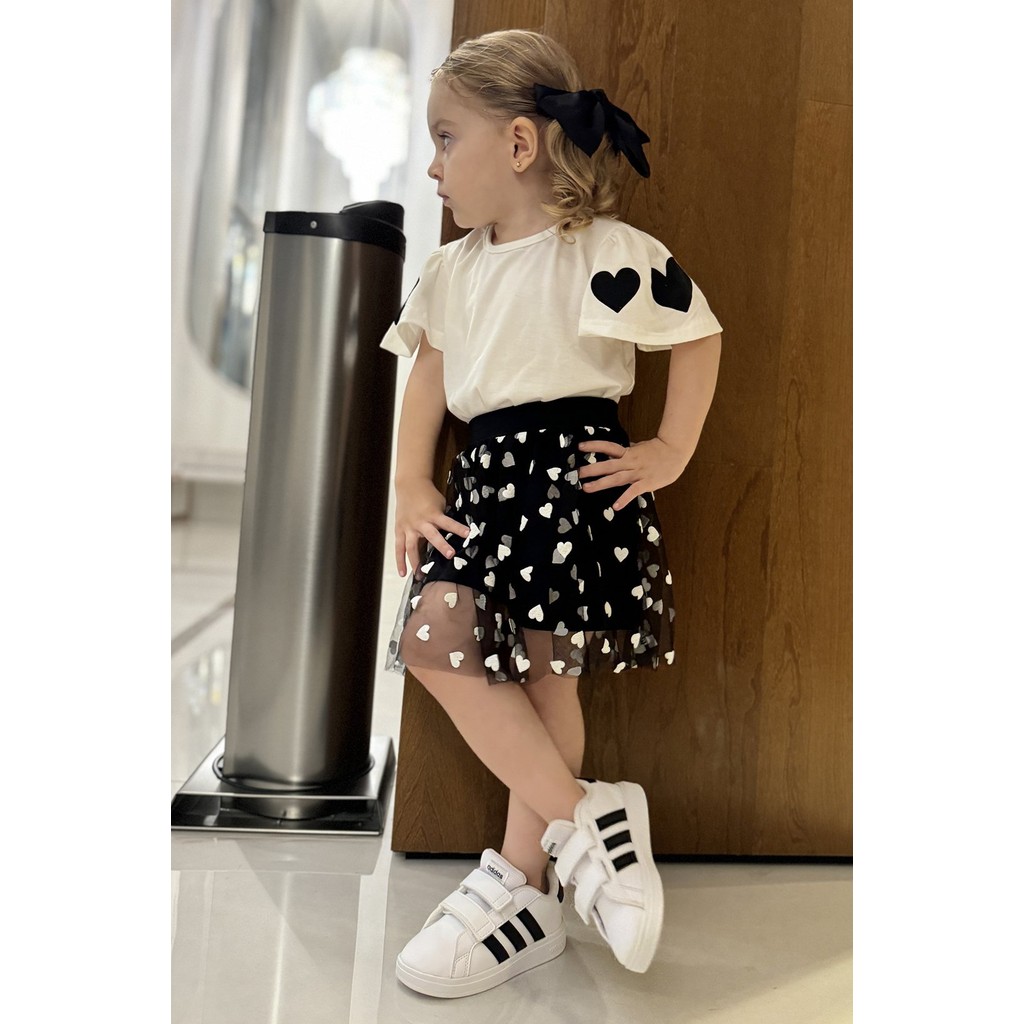 Conjunto infantil menina shorts saia tule coração preto branco blusa ...