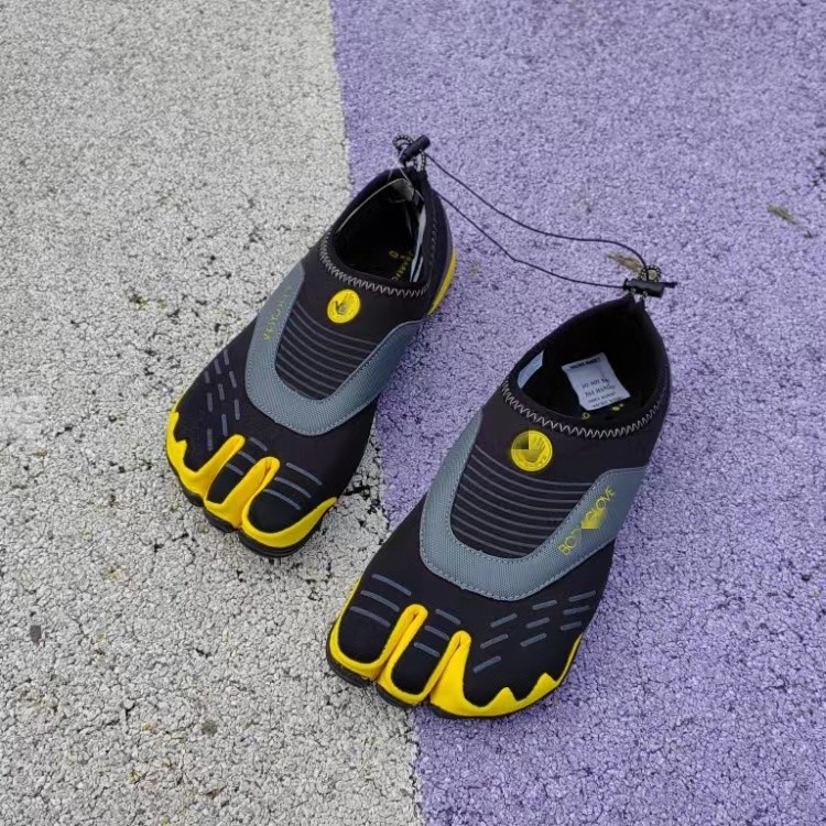 Sapatos de cinco dedos masculinos uso exterior sapatos de dedo do pé ...