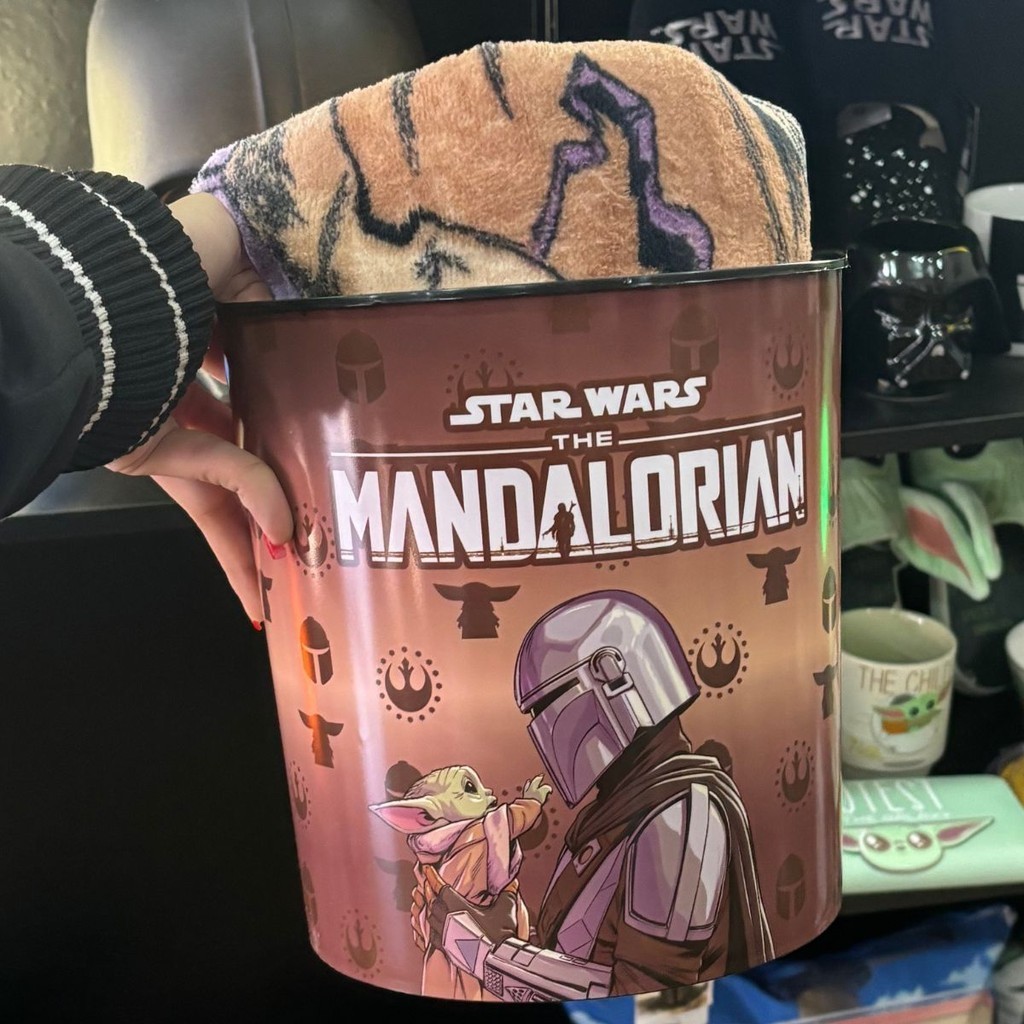 Kit Balde e Manta Star Wars Mandalorian | Shopee Brasil