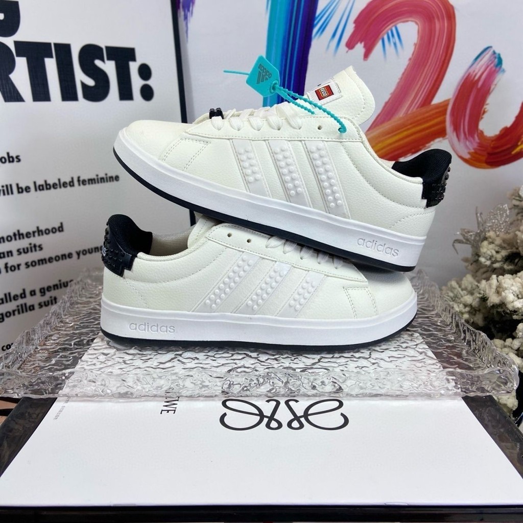 2024 Explosão novo trevo Lego co-nome branco e preto sapatos de ...