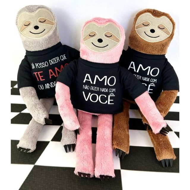 Almofada Formato Bicho - Preguiça Pequena Pelúcia Com Camiseta Te Amo ...