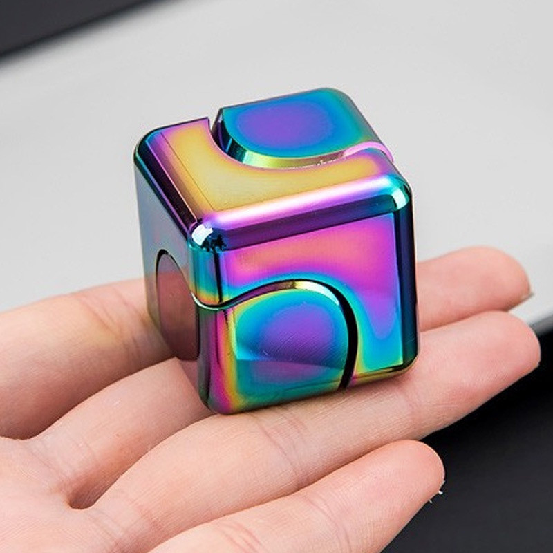 Dado Mágico Quadrado De Metal Girar Cubo Fidget Spinner Antistress ...