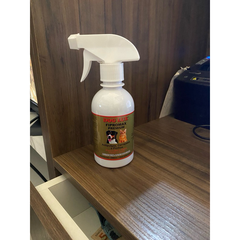 Dog Lux Spray Antipulga e Carrapato Cães e Gato | Shopee Brasil