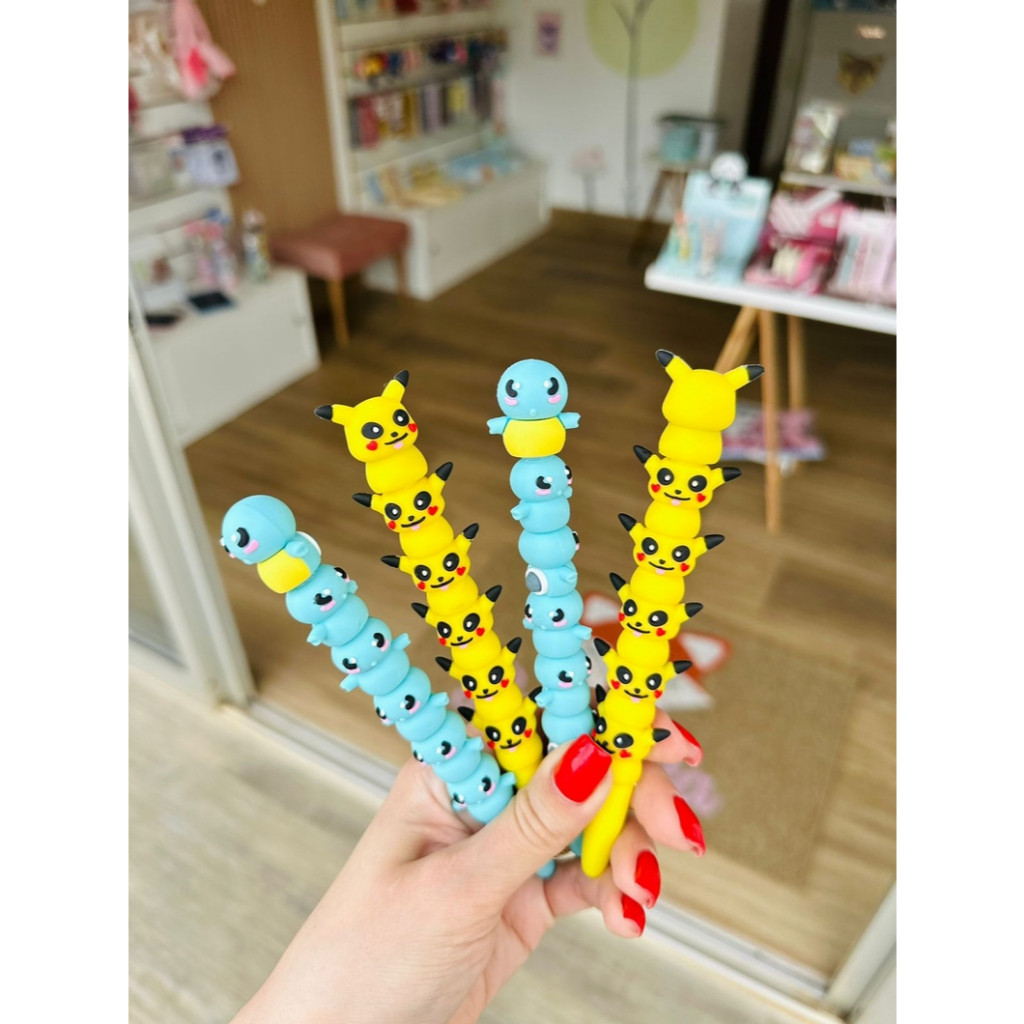 CANETA ESFEROGRAFICA FOFA GIRATÓRIA POKEMON/PIKACHU/SQUIRTLE/PAPELARIA ...