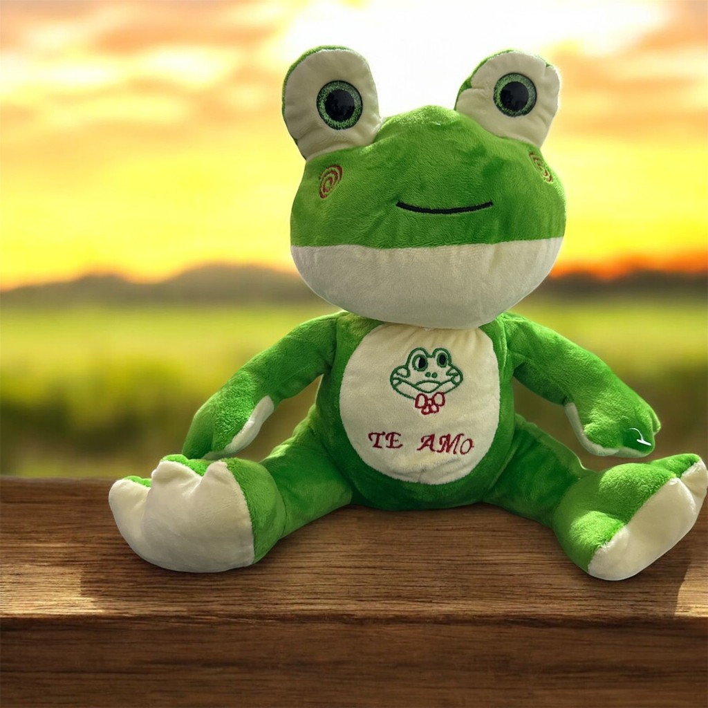 Brinquedo De Sapinho Fofinho De Pelúcia Sapo Verde Super Fofo De 35CM ...
