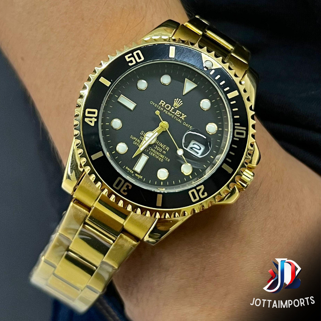 Destaque-se com o Relógio Rolex Submariner Dourado e Preto Brilhante ...