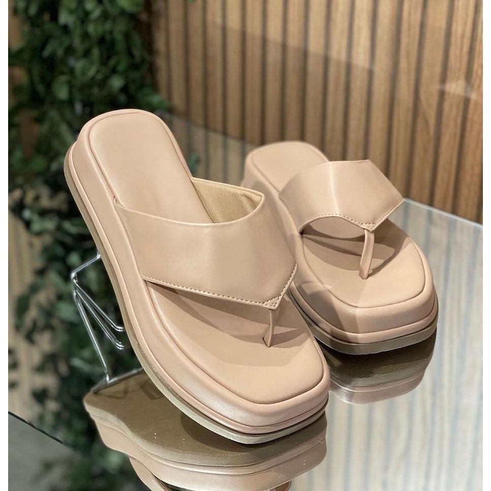 Tamanco Flat Form Creme e outras cores novidade | Shopee Brasil