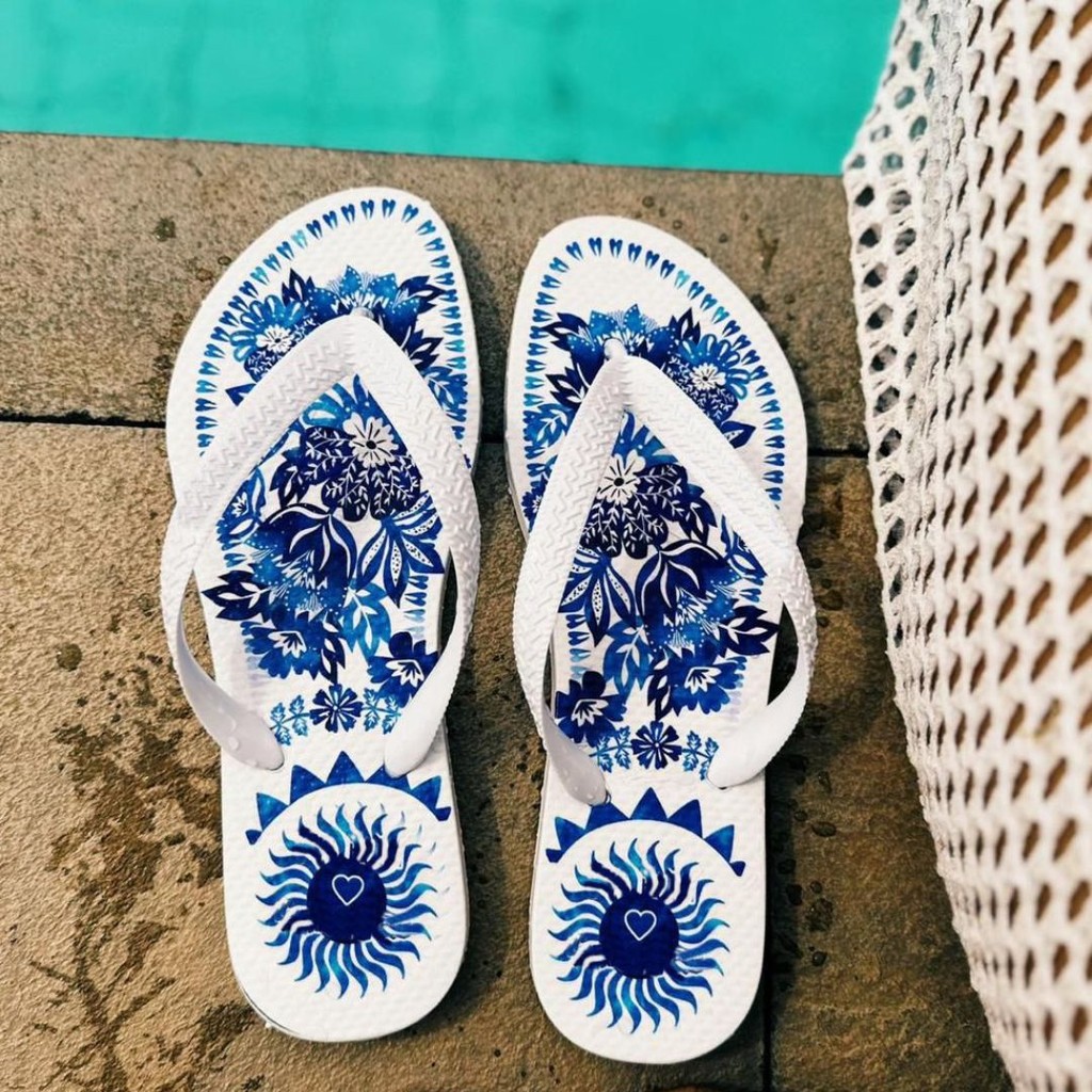 As mais lindas chinelas femininas em estampa 3D: macias e confortáveis ...