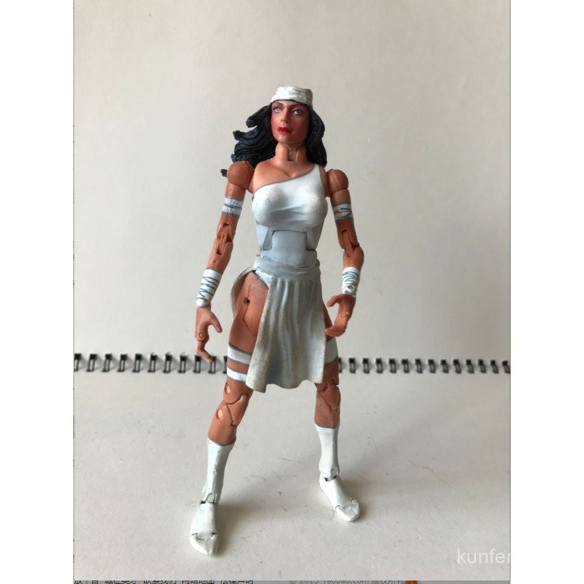 TOYBIZ Figura de Ação Super Erica em Massa Fora de Impressão Marvel ...