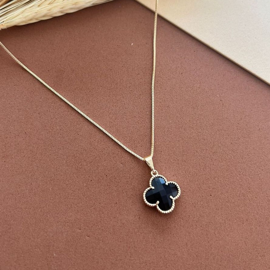 Colar Virginia Trevo 4 Folhas Pedra Preta Veneziano Banhado a Ouro 18k ...