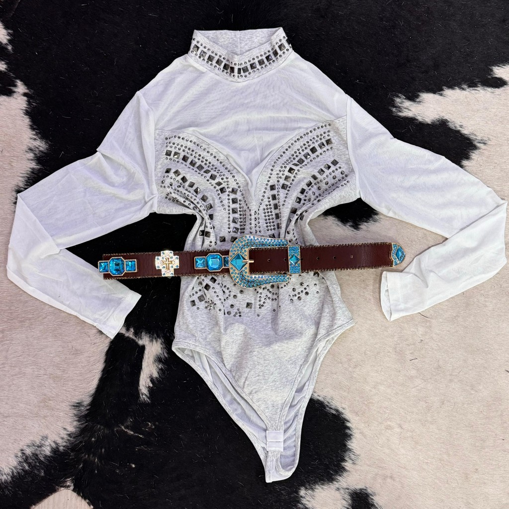 Kit Moda Country Body Tule Branco E Cinto de Couro Marrom Pedras Azuis ...