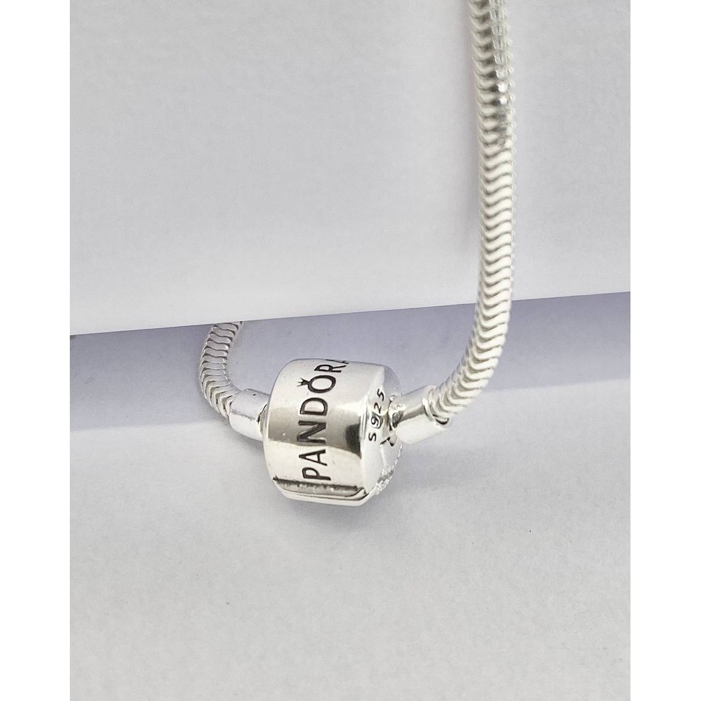 PULSEIRA PANDORA QUADRADA CRAVEJADA | Shopee Brasil