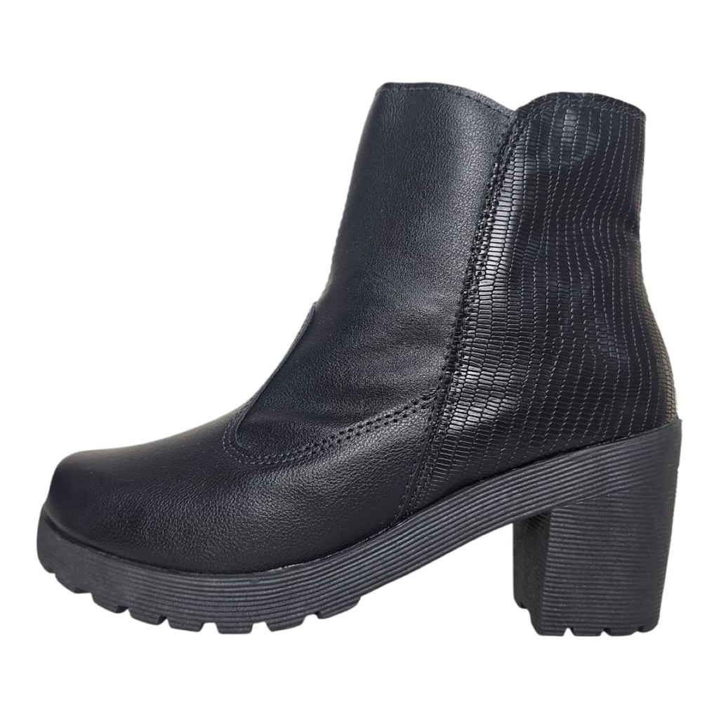Bota Feminina Cano Curto com Zíper Tratorada Salto Grosso Médio Ref. 20 ...
