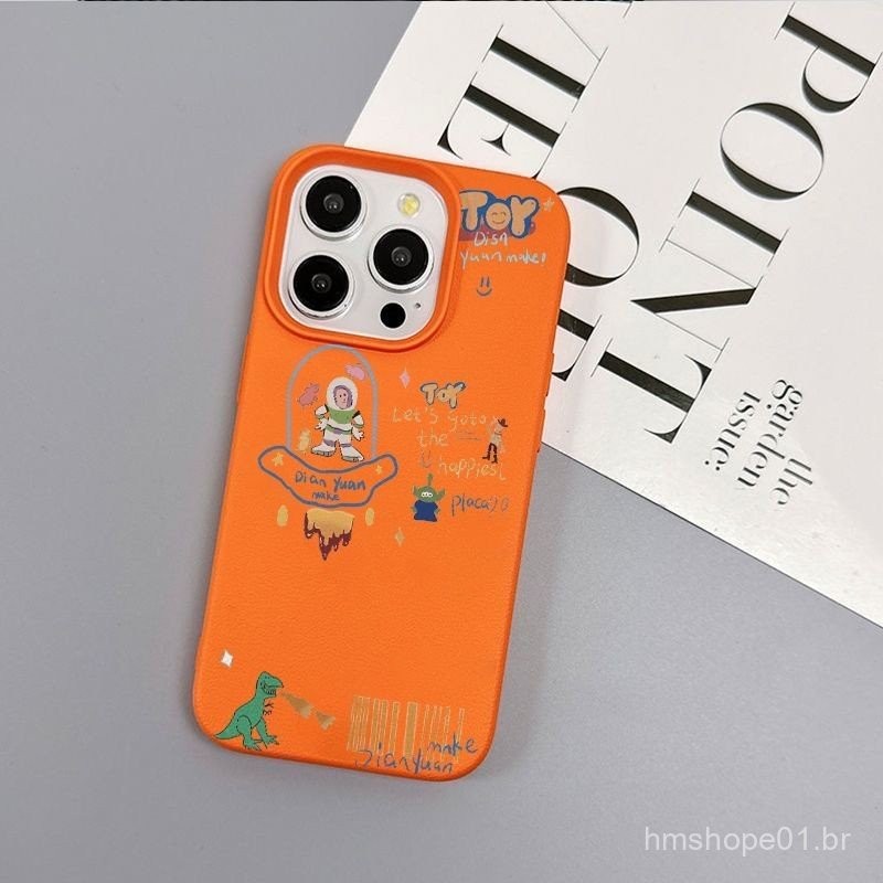 Pintados à mão pequena capa de telefone chique foguete, adequado para ...