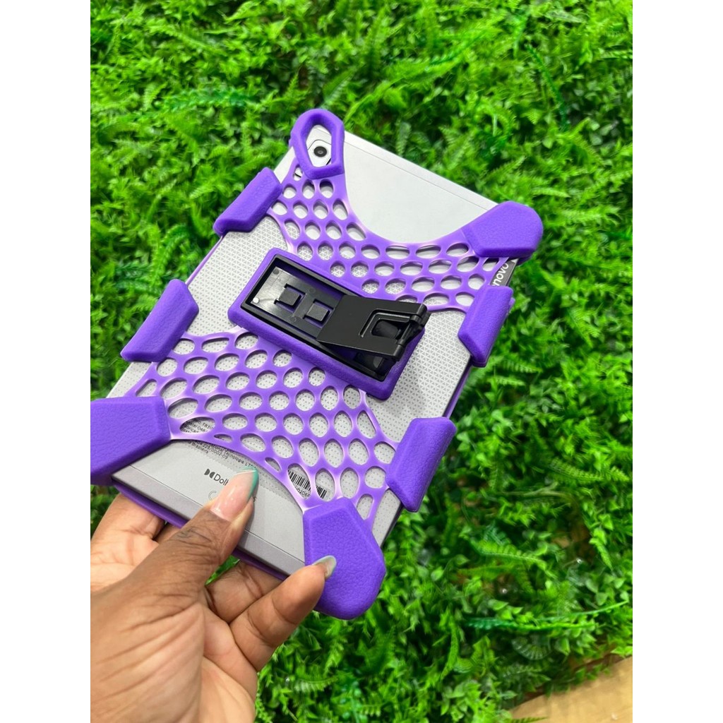 Capa Tablet universal enborrachada com suporte de 9"/10"/11" | Shopee ...