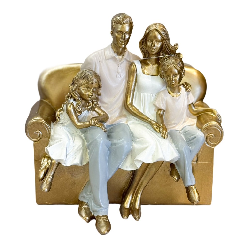 Escultura Casal Com Menina E Menino Sentados - Mabruk | Shopee Brasil