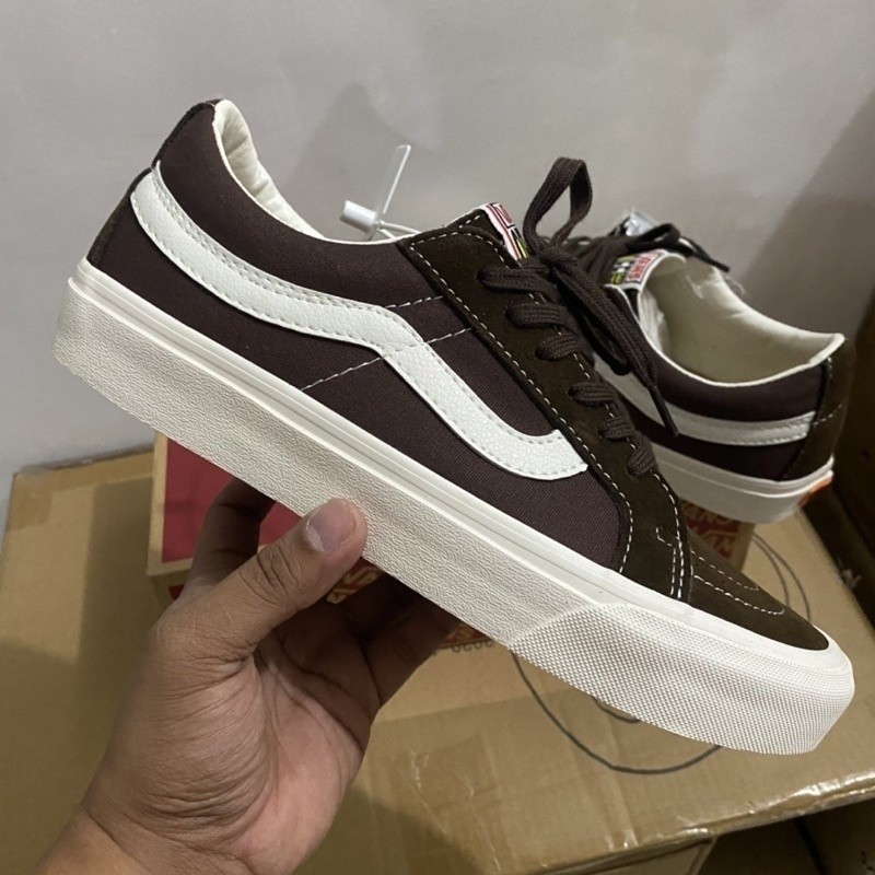 Kris Rey Vans Skate Reedição Baixa Marrom (少女) QLRV 7AXY | Shopee Brasil