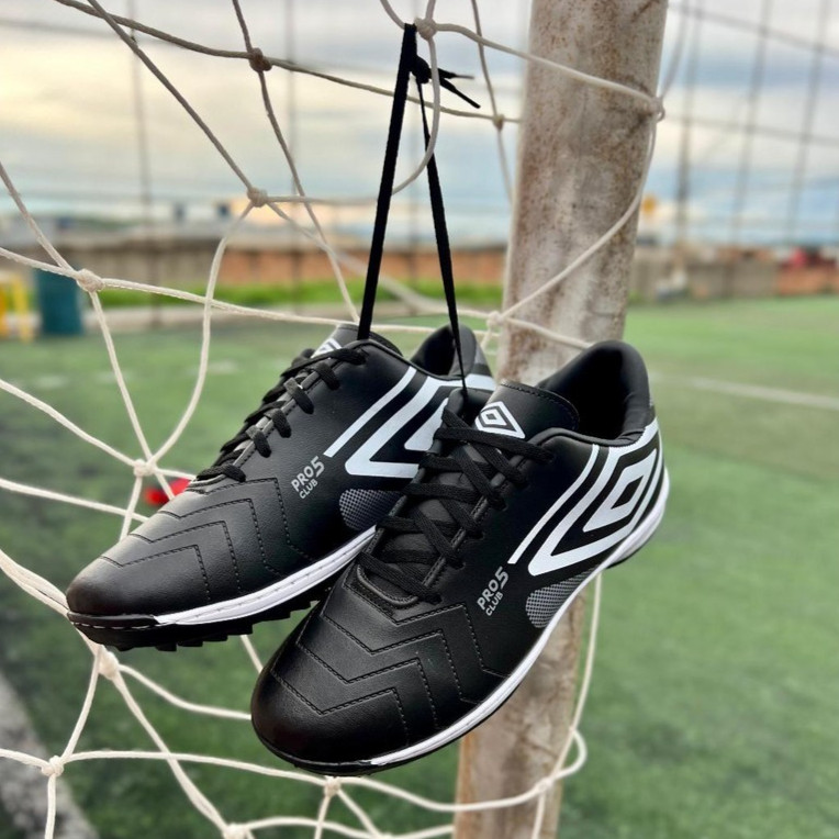 Chuteira Society Quadra Pro 5 Costurada | Shopee Brasil