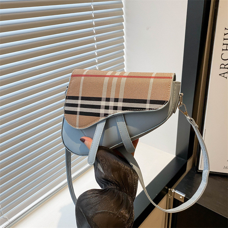 Nicho Xadrez Colorblock Saddle Bolsa Ombro Sling | Shopee Brasil