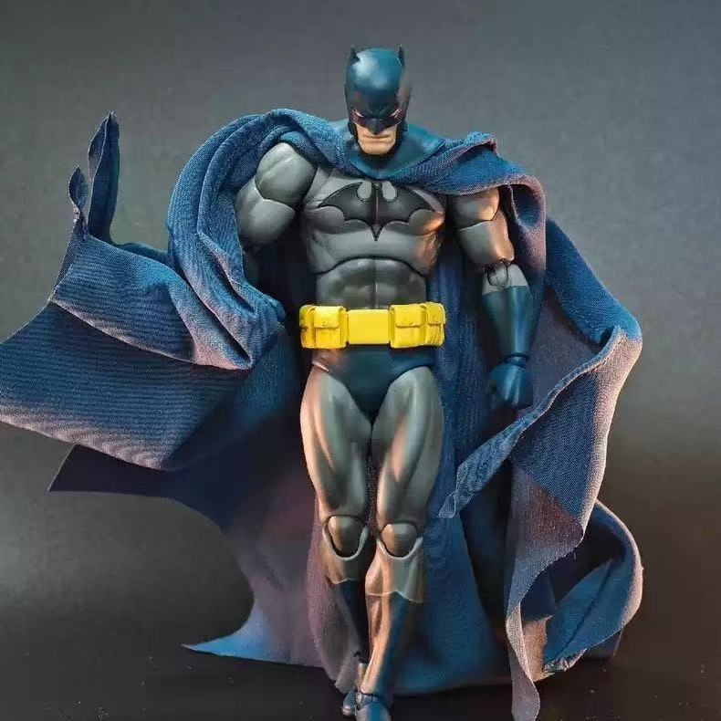 CT Factory DC Batman Figura bidimensional ornamentos mafex105 Silent ...