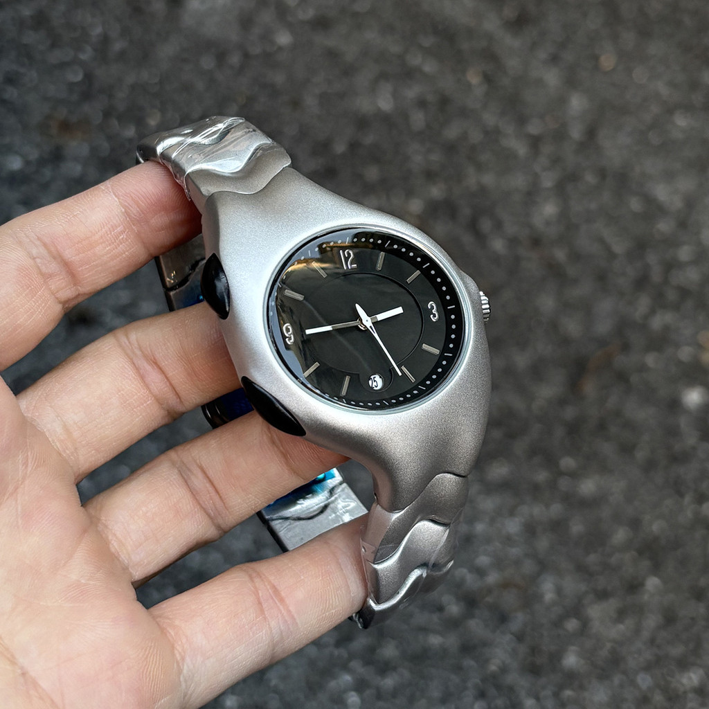 Design Medieval moderno nicho y2k Millennium Alien masculino feminino ...