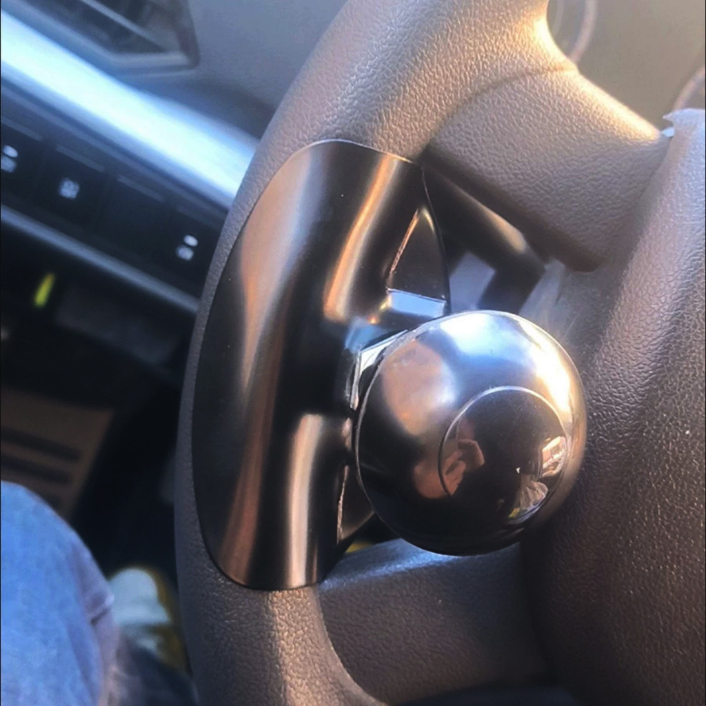Volante Do Carro Girando Ajuda Controle Fácil Giro Ajudante Adequado ...