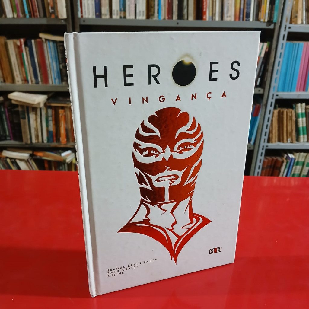 HEROES VINGANCA autor SEAMUS KEVIN FAHEY, ZACH CRALEY E RUBINE | Shopee ...