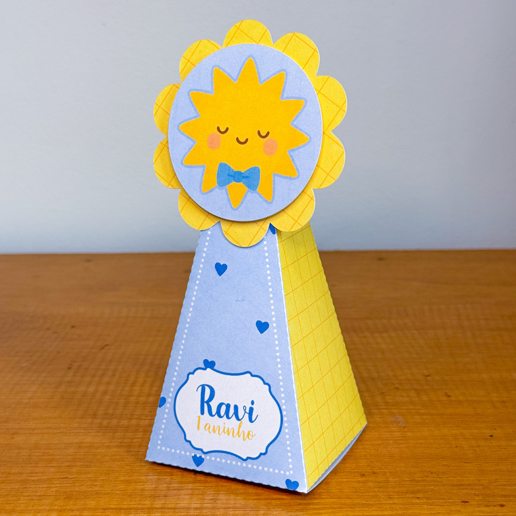 CAIXA PIRAMIDE RAIO DE SOL MENINO - PEGUE E MONTE - Festa ...