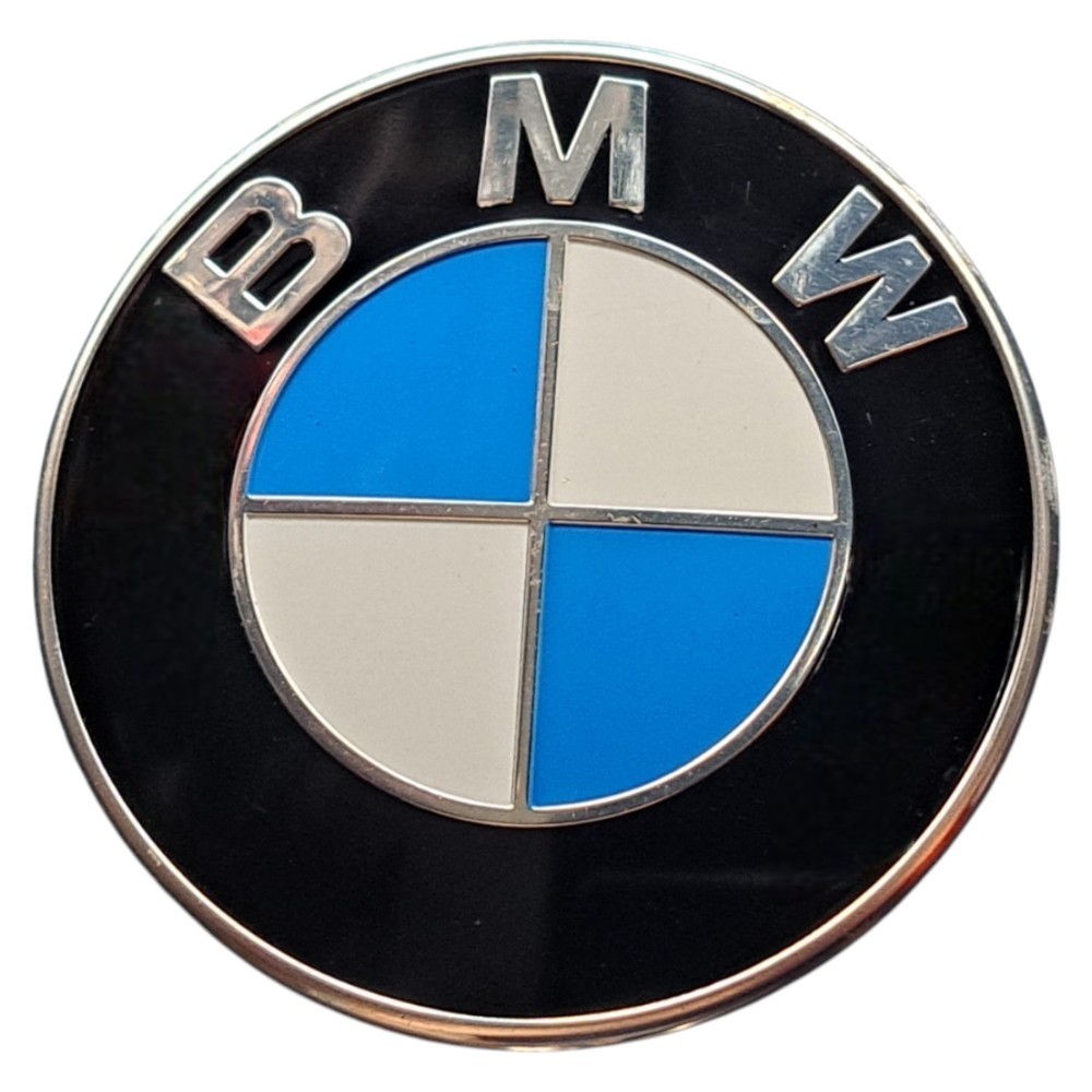 Emblema Logo Traseiro 320i 328i 335i | Shopee Brasil